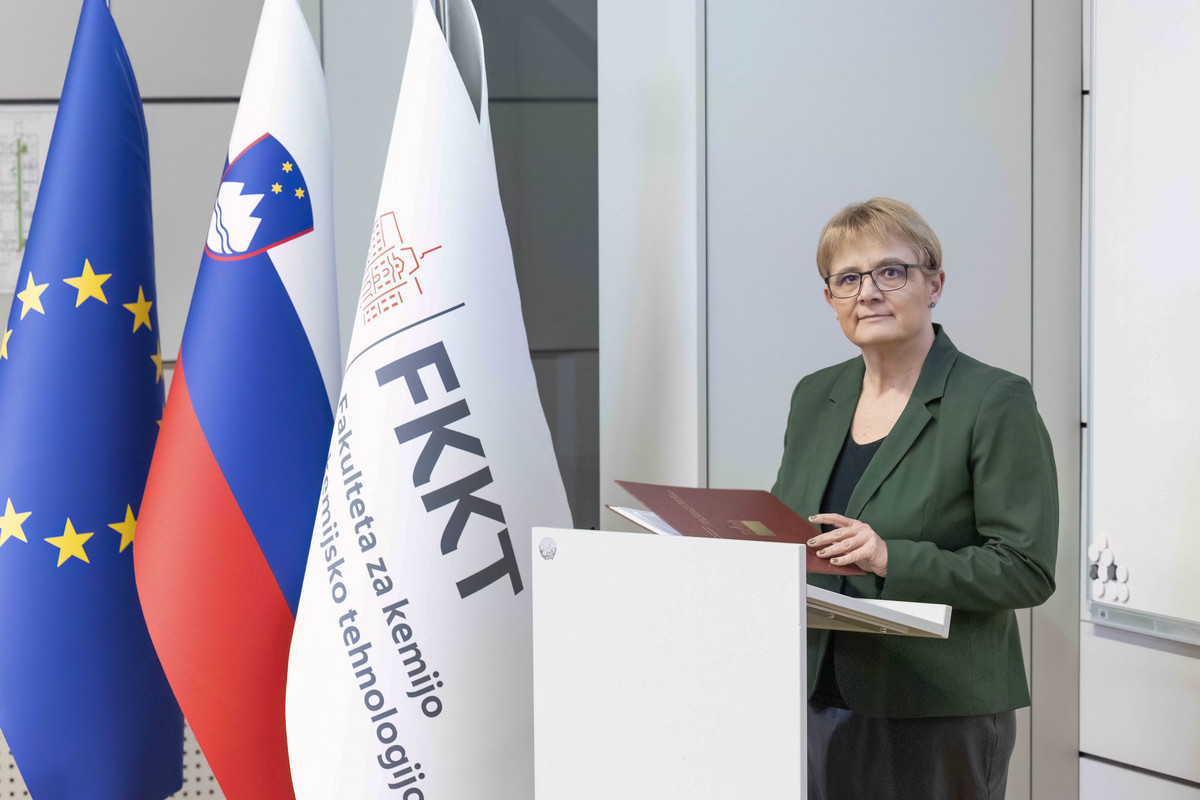 Nova predsednica Slovenskega kemijskega društva dekanja UL FKKT: FKKT